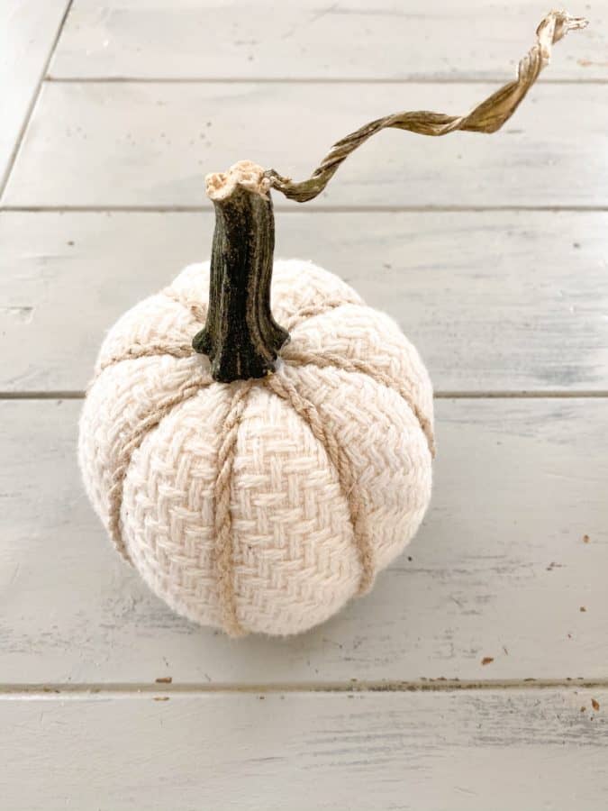 10 Minute Pumpkin Stem DIY | Transform Your Faux Pumpkins | Thrifted ...